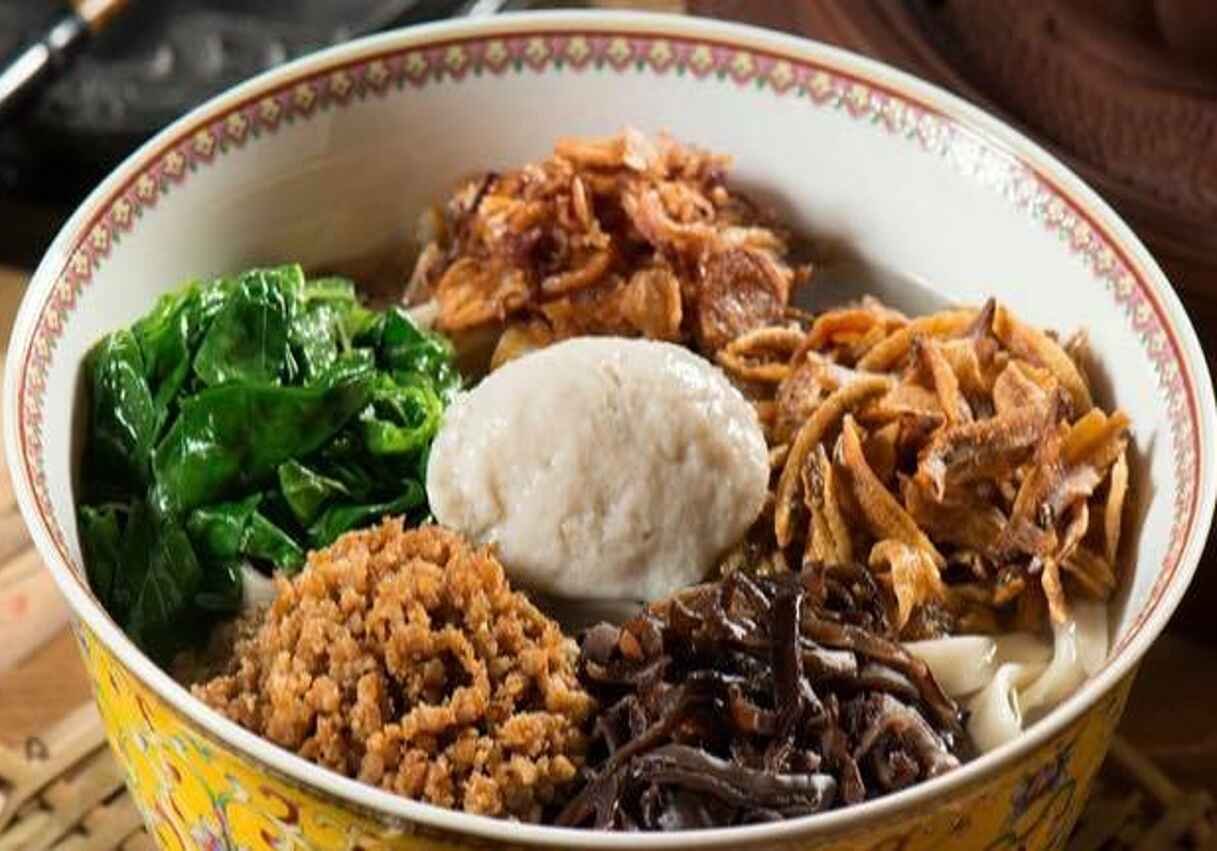 Food Place Pavilion KL: Non-Halal Food Court Directory & Guide
